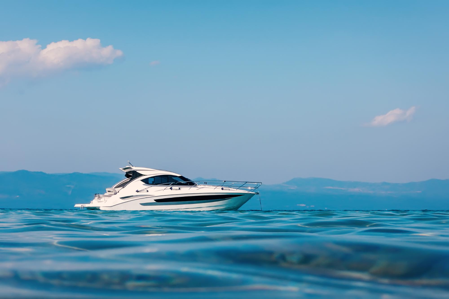 Meltemi Blue Boat Rental – Santorini Greece